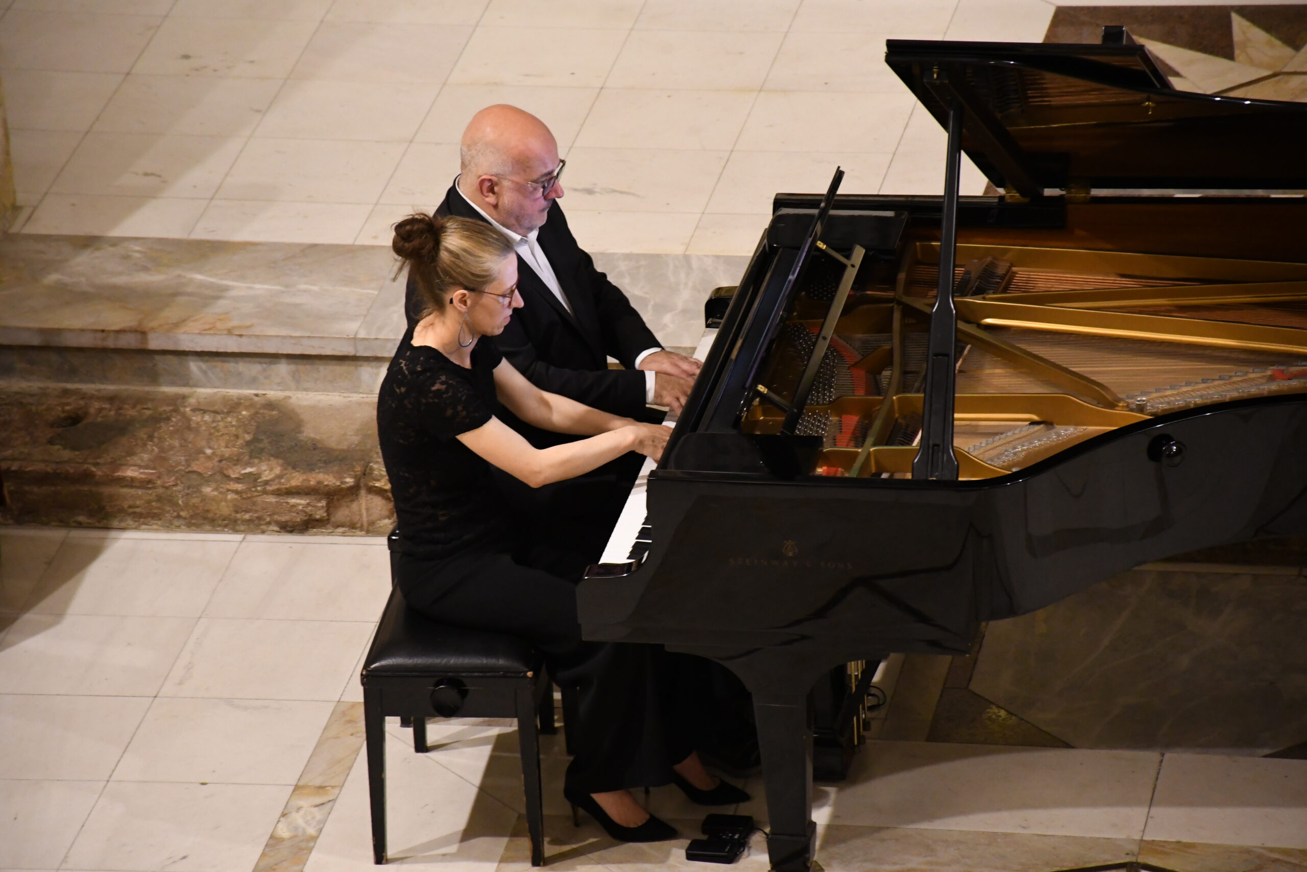 03 08 2023 ФРАНЦУСКА ВЕЧЕР ДУО ДЕЗОМБРЕ ЛЕКЛЕР Охридско лето